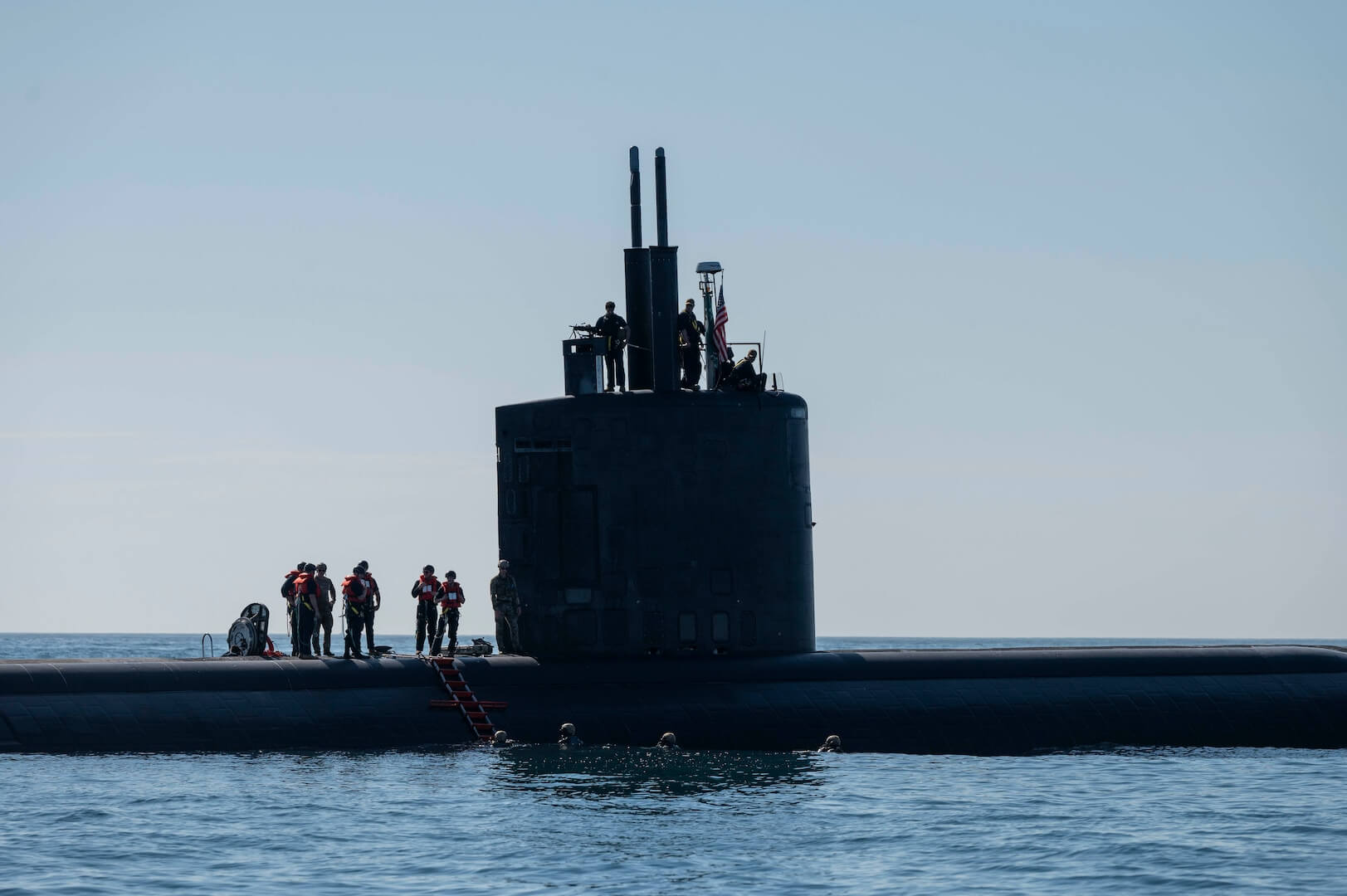 Navy SEALs in High-Stakes Submarine Training: A New Chapter in U.S ...